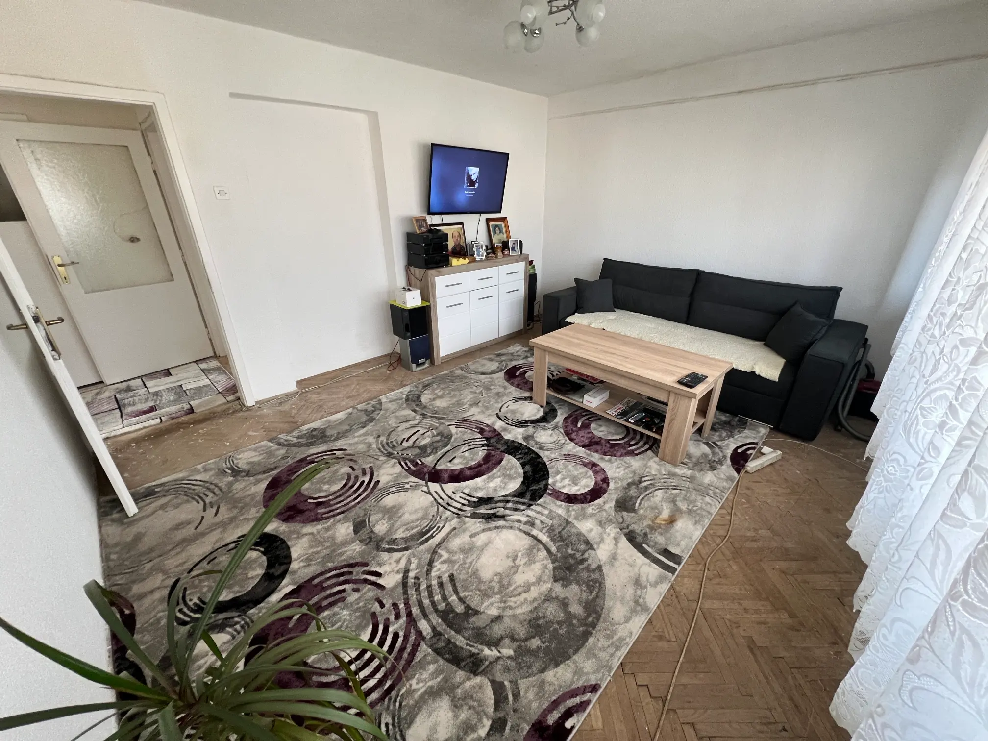 Dvosoban stan - ZENICA - Centar / Londža – Nekretnine FLASH